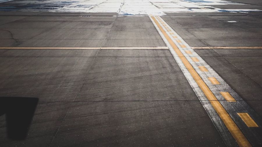 Airport Runway pictures | Curated Photography on EyeEm