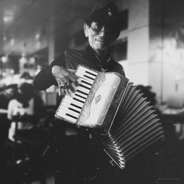 All Eyes On: Ade Santora | EyeEm